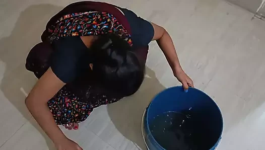 Hot Indian Desi Village Maid Pussy Fucking With Room Owner Part 2 Clear 0897