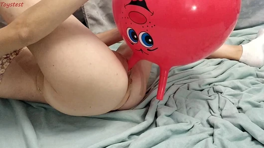 Watch This Hen Lay Eggs Xhamster