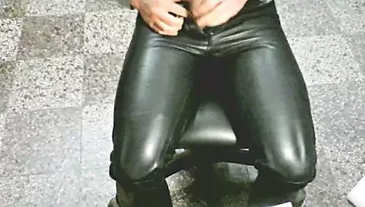 Leather Cum Xhamster 3741