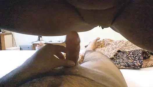 Spremuti La Figa Di Nuda Sis Priya E Il Suo Buco Del Culo Nel Letto